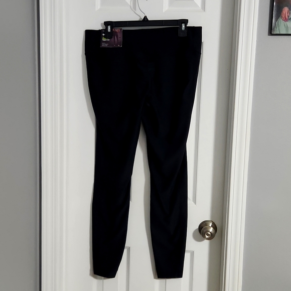 Nike | Pants & Jumpsuits | Nwt Nike Legend Tight Fit Trainers Szxl ...